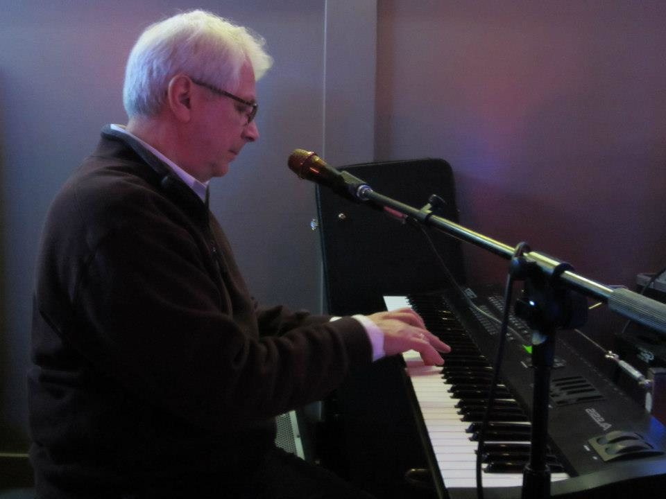 Bios | BackTraxx Band